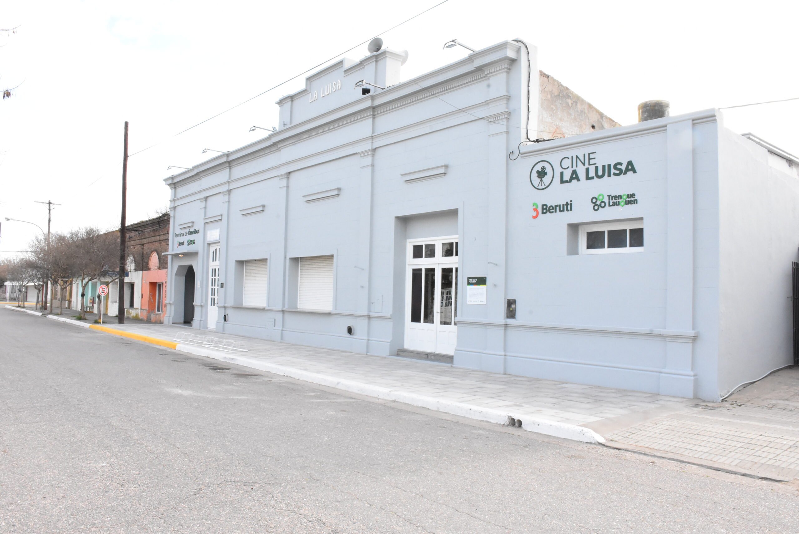 ÚLTIMA ETAPA DE LA REFACCIÓN INTEGRAL DEL CINE LA LUISA Y MEJORAS EN EL ...